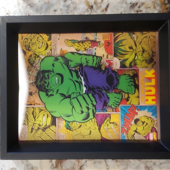 Marvel | Wall Decor | Marvel The Incredible Hulk Hologram Framed ...